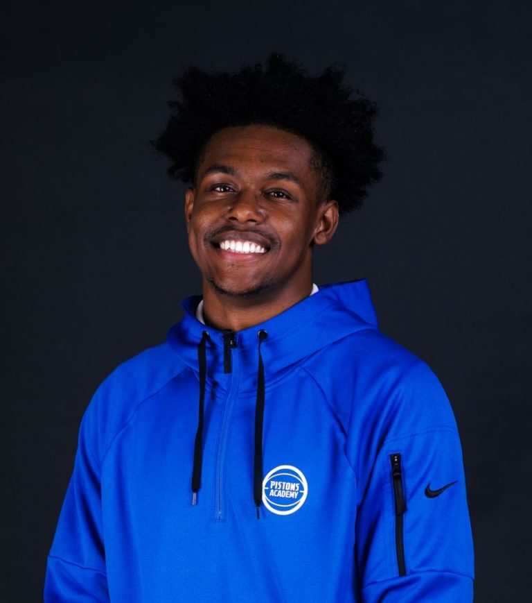 Meet The Team – Pistons Academy
